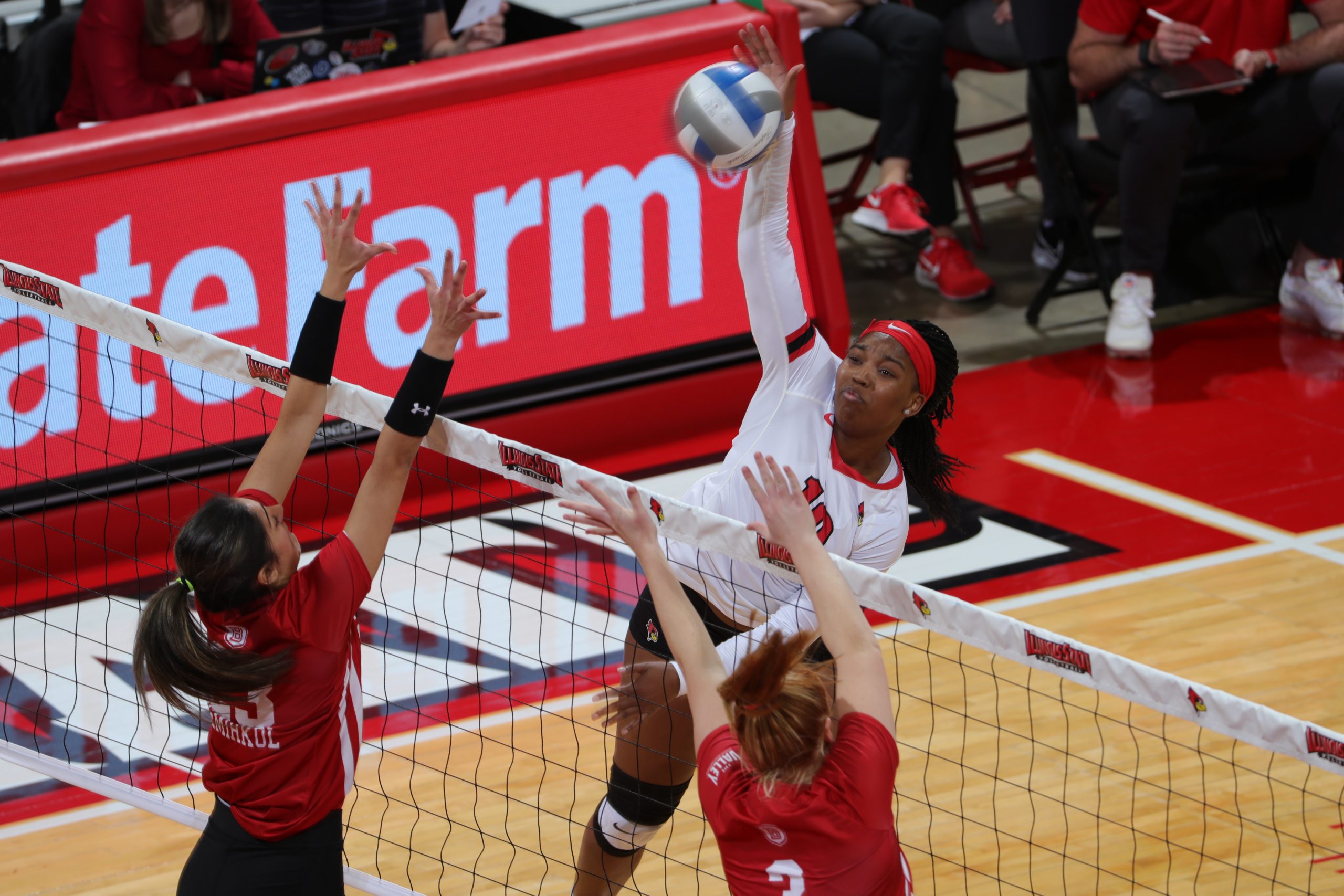Braves Best 'Birds in Volleyball Season Finale - WZND Fuzed Radio